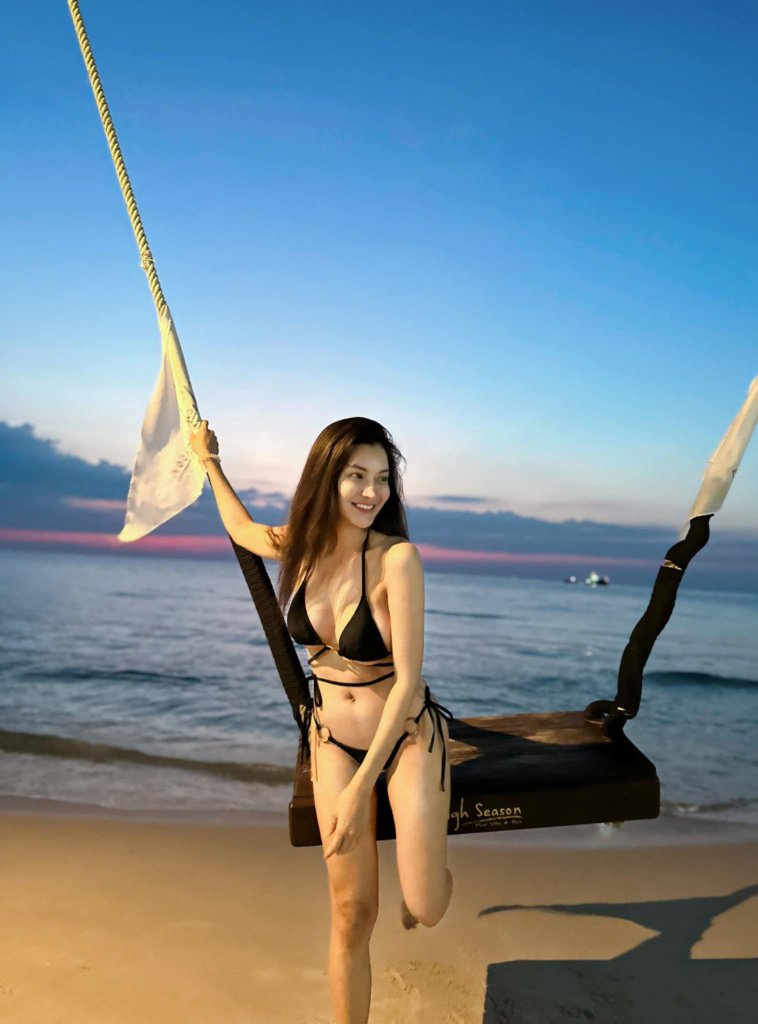 เปิดวาร์ป น้องอาย พรทปวีญ์ เน็ตไอดอลสาวชื่อดังขวัญใจชาวโซเชียล