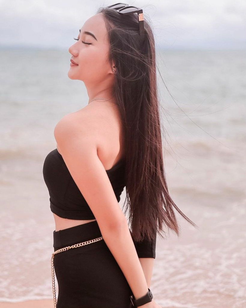 เปิดวาร์ป น้องปอนด์ Kanokporn Sripakdee สาวสวยและ CEO หน้าใหม่