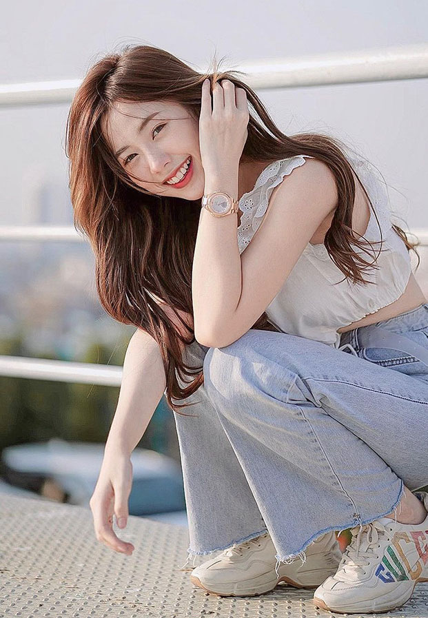 ประวัติ Nilawan Iamchuasawad น้องไข่มุก น่ารักหุ่นดีเซ็กซี่ ขวัญใจโอตะ